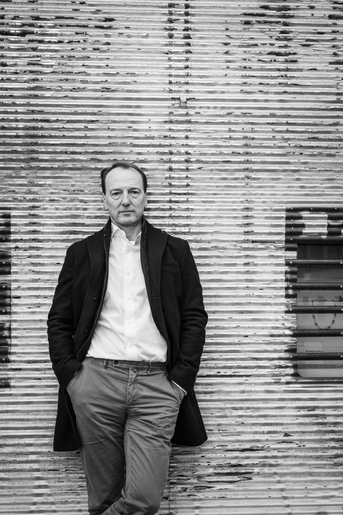 Bestsellerautor Marc Elsberg im WIENER-Interview: „Die Gewerkschaften ...